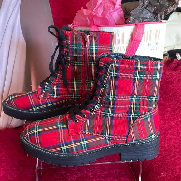 True Craft | Shoes | True Craft Korri Combat Boots Buffalo Plaid Red ...